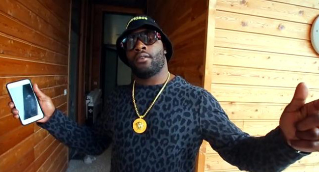 Gradur sort le «Bobzer» dans son nouveau freestyle ! [VIDEO]