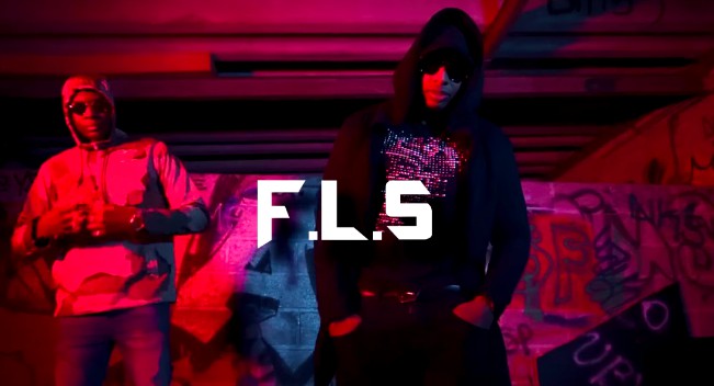 Sultan en featuring avec Baboye VLI sur « FLS » [VIDEOCLIP]