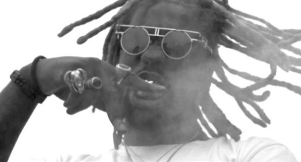 Jok'Air vous déclare la guerre avec « Jok'Rambo » [VIDEOCLIP]