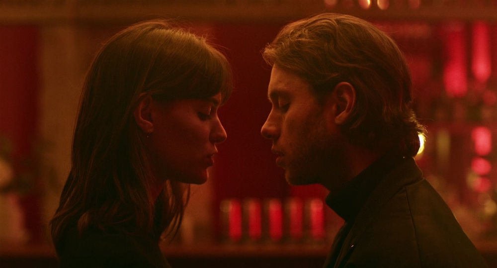 Loud sentimental sur « Sometimes All The Time » [VIDEOCLIP]