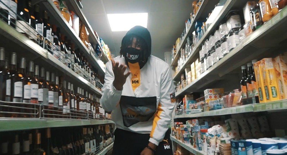 Stos découpe tout sur « 12 » [VIDEOCLIP]