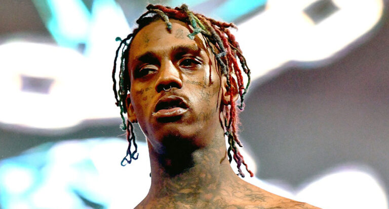 Famous Dex dévoile un inédit, ses fans se moquent de lui