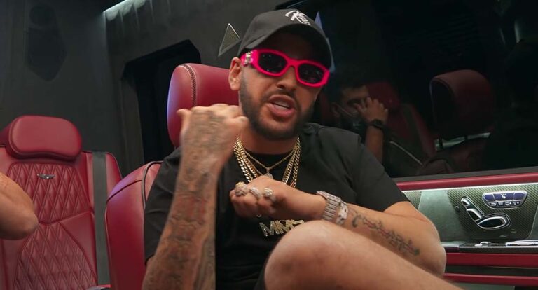 Enima a les mains faites pour l'« Or