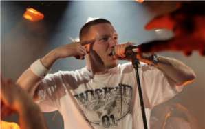 Flynt est de retour avec un album (VIDEO)