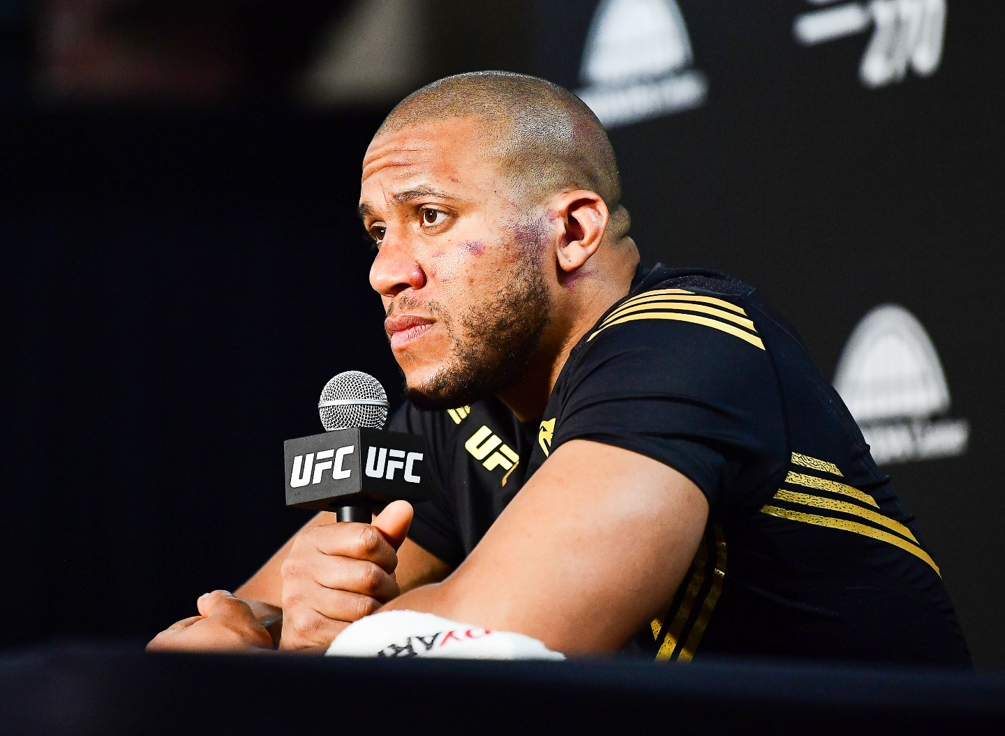 Ciryl Gane sur sa défaite : « Il y a un peu de frustration, ça va me ...