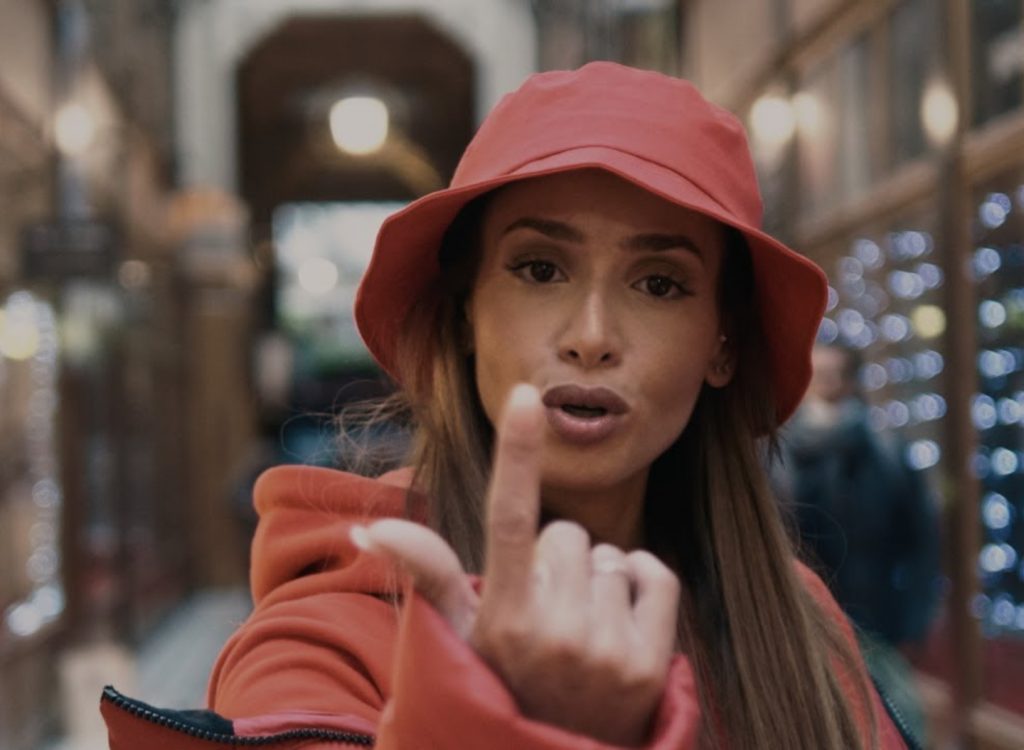 Doria dévoile le clip de son freestyle Triste époque