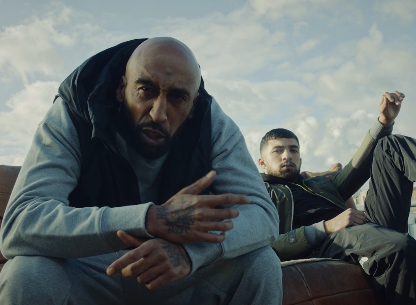 Nessbeal fait son grand retour sur Le Dem, en compagnie de Zkr