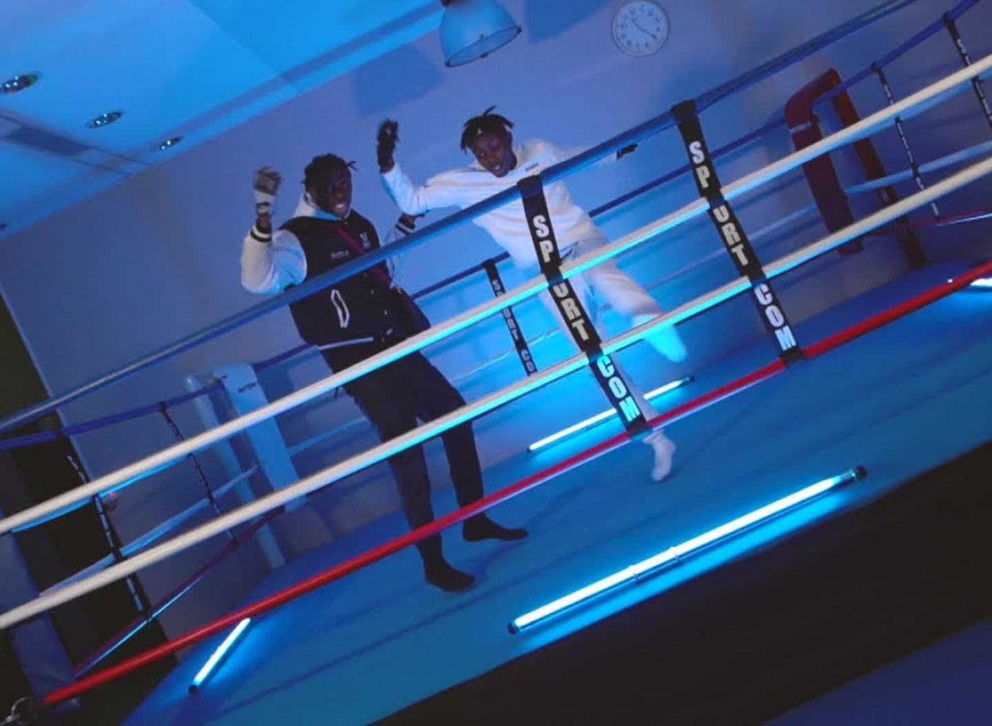 Le 2ka binks sort toujours Ganté