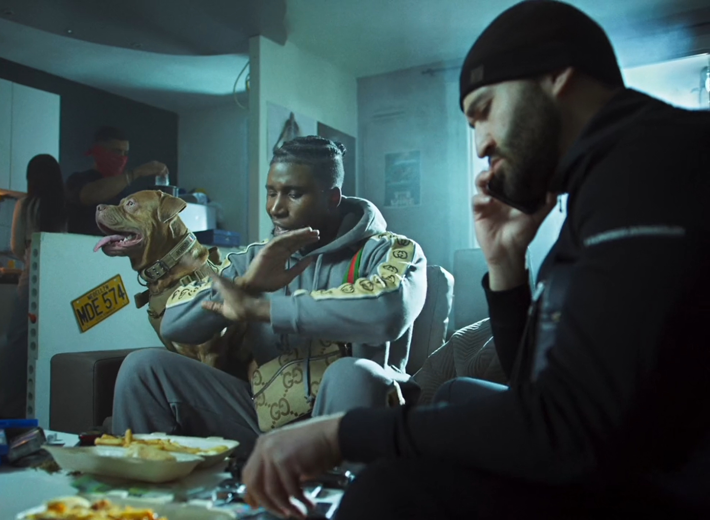 Bosh continue de teaser son album avec Téléphone