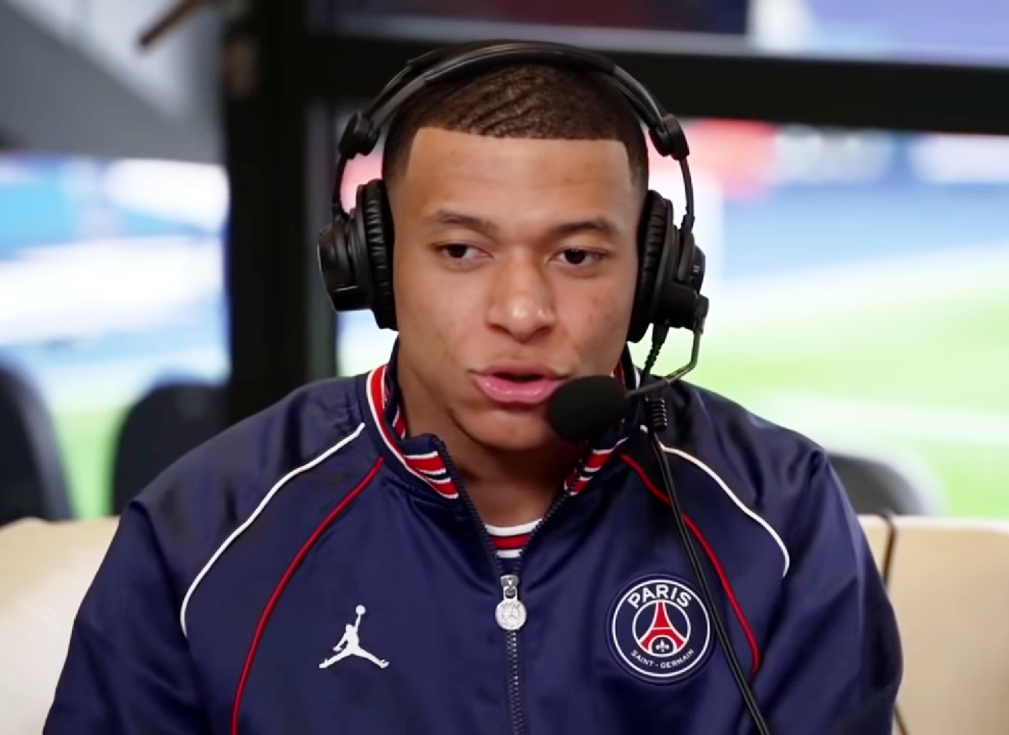 Mbappé choqué de sa note sur FIFA en Live sur Twitch