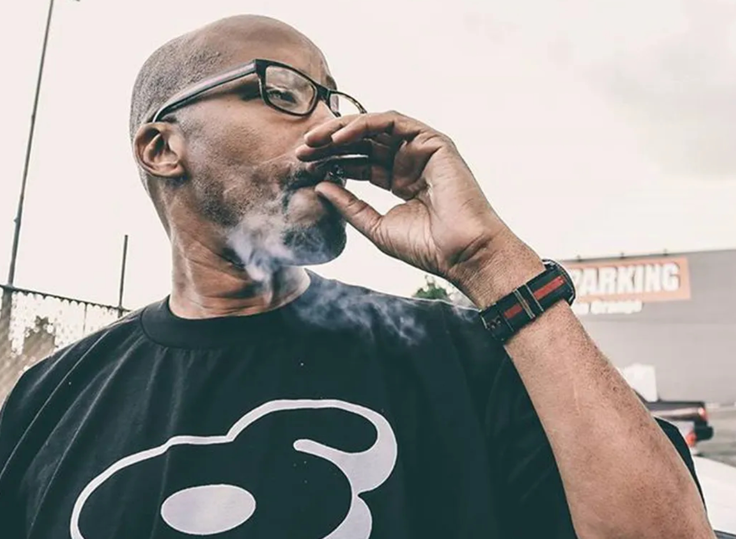 A 51 ans, Warren G annonce son retour avec un EP
