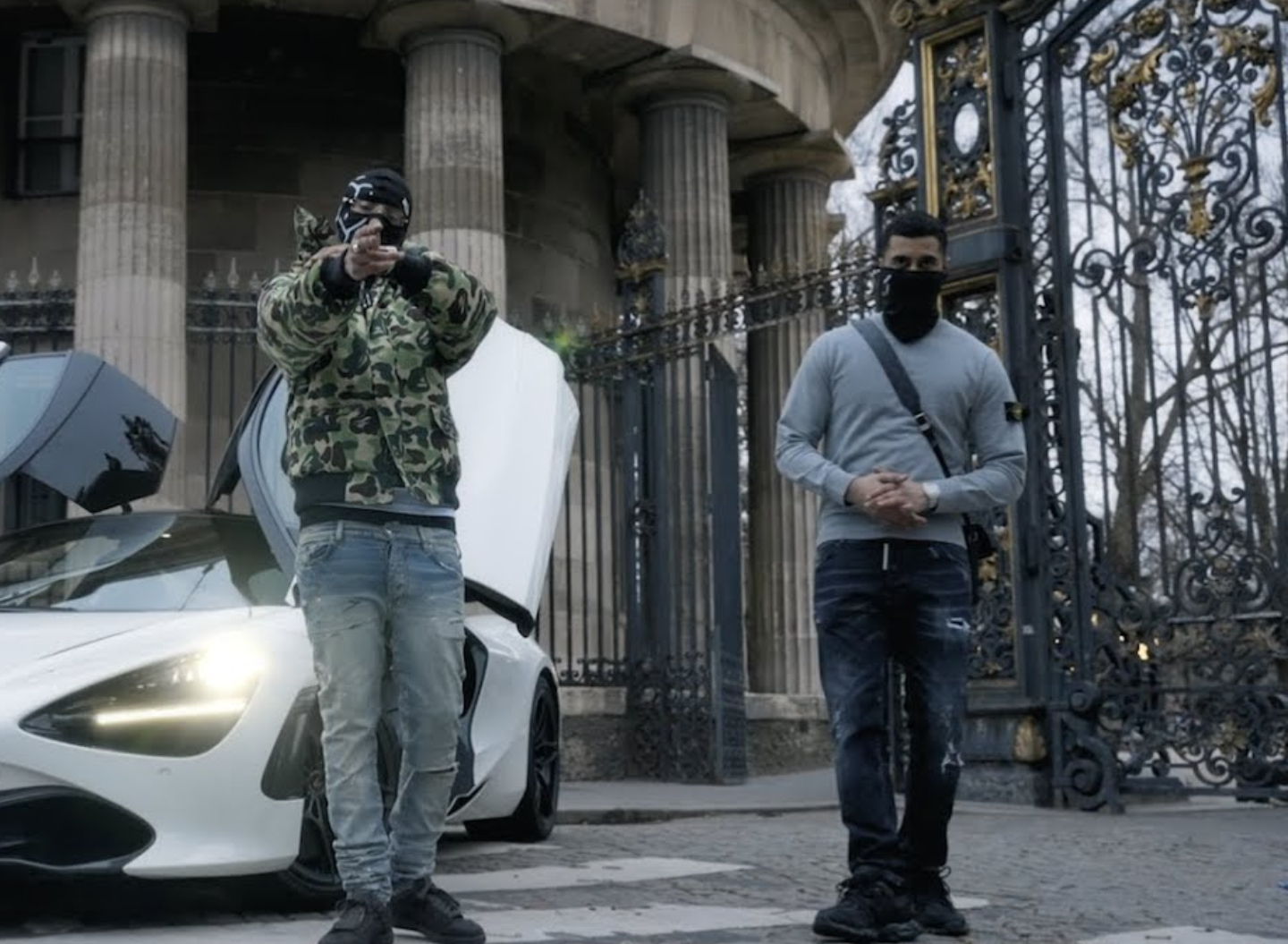 Freeze Corleone et Ashe 22 mettent des diamants sur leur Cartier
