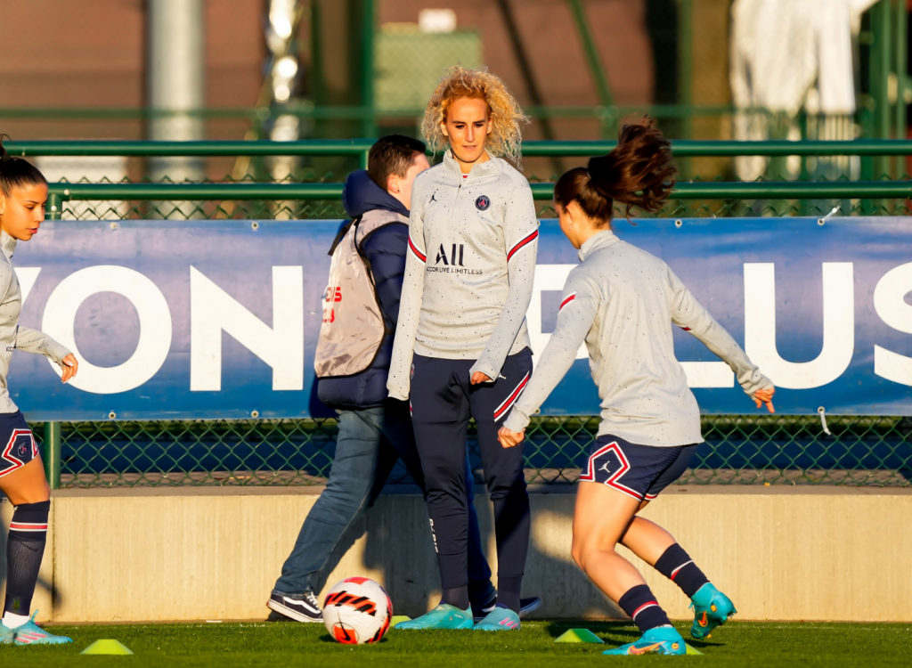 Les joueuses du PSG se battent lors d'un entrainement, séance arrêtée ...