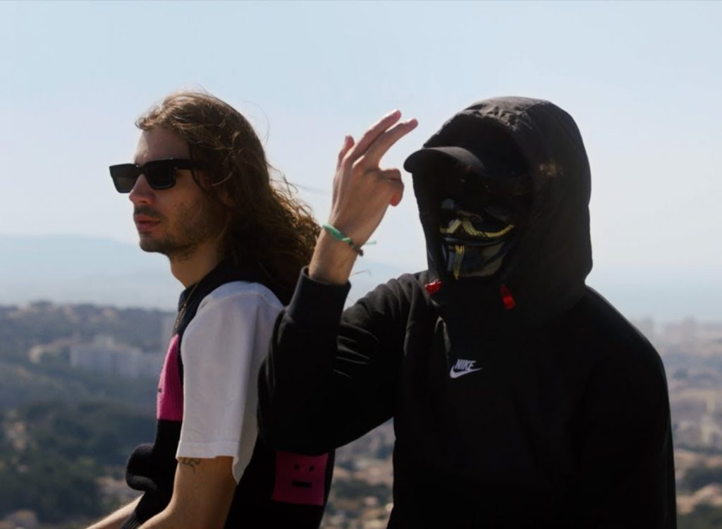 Lujipeka et TK sont nostalgiques dans HSBC