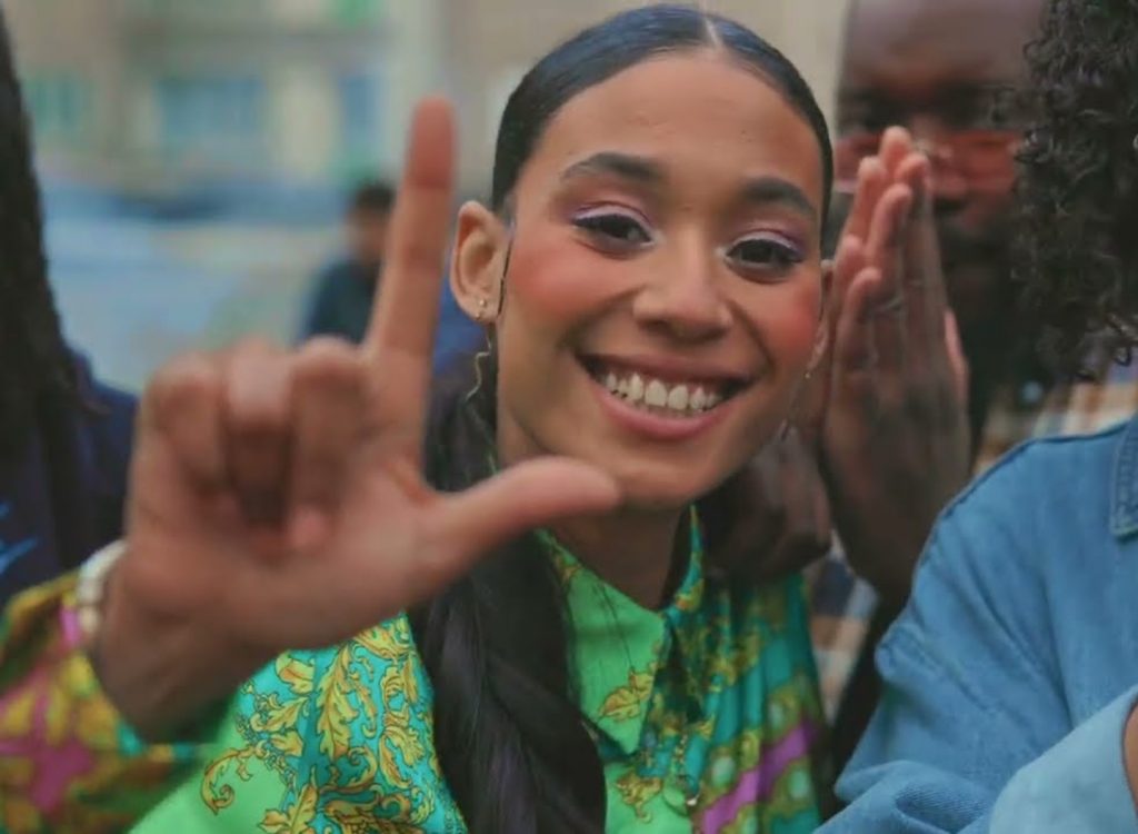 Laeti fête la sortie de son album sur God Bless