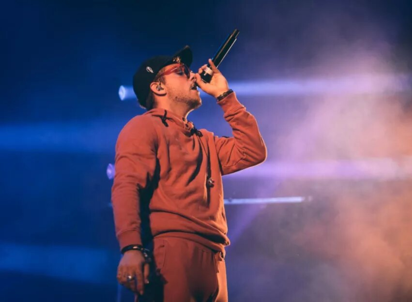 PLK obligé de stopper sa performance en plein concert après un mouvement de foule