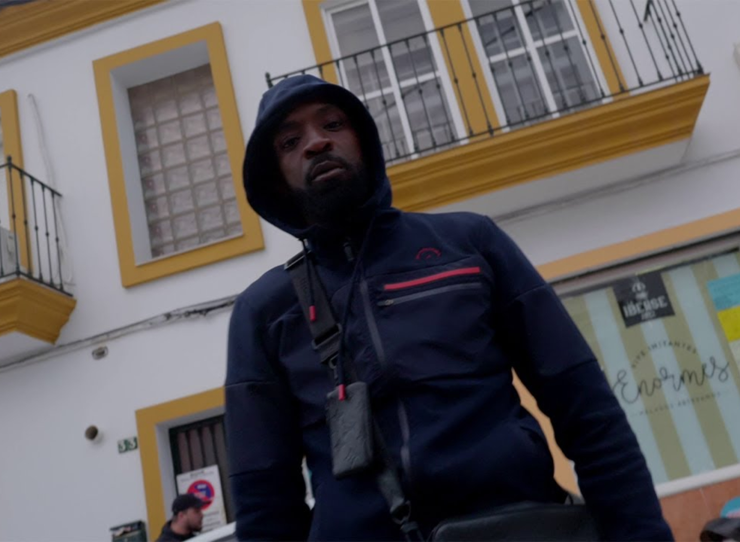 DA Uzi signe son retour avec WeLaRue #7