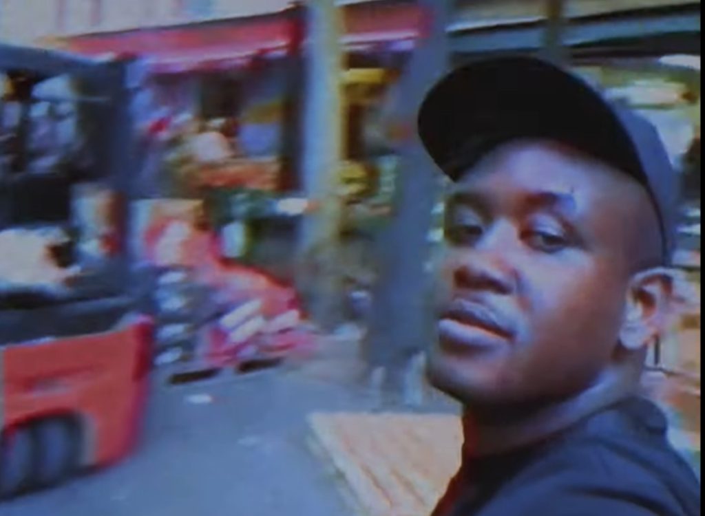 Moubarak décrit La vie du terrain