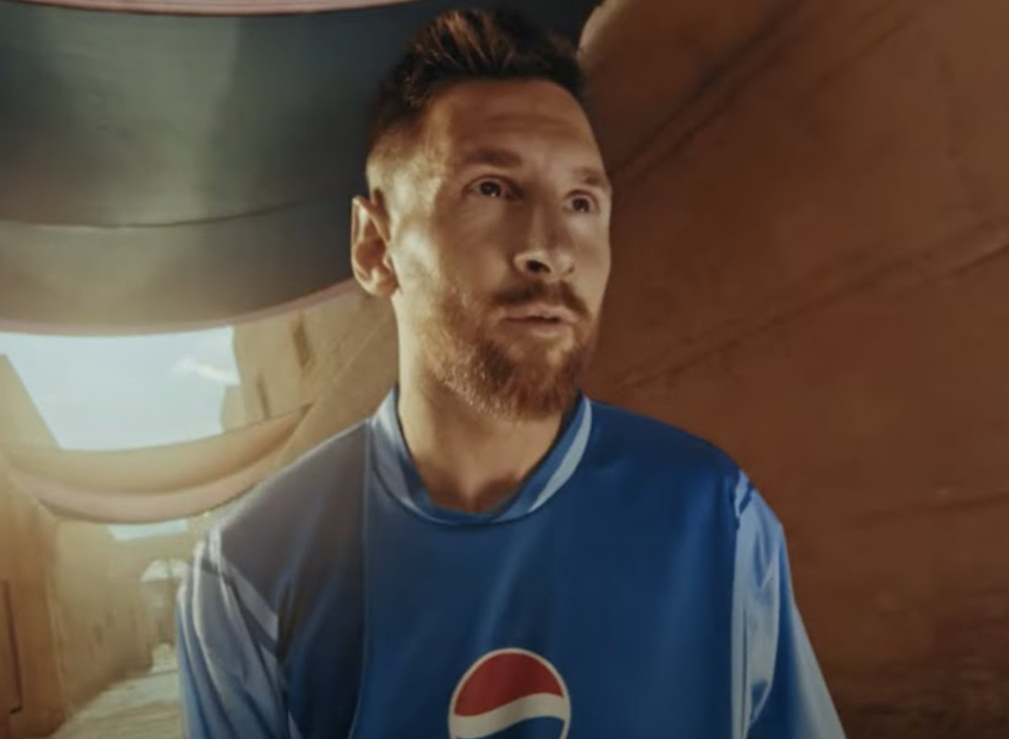 Messi, Pogba et Ronaldinho enchaînent les gestes techniques dans une ...