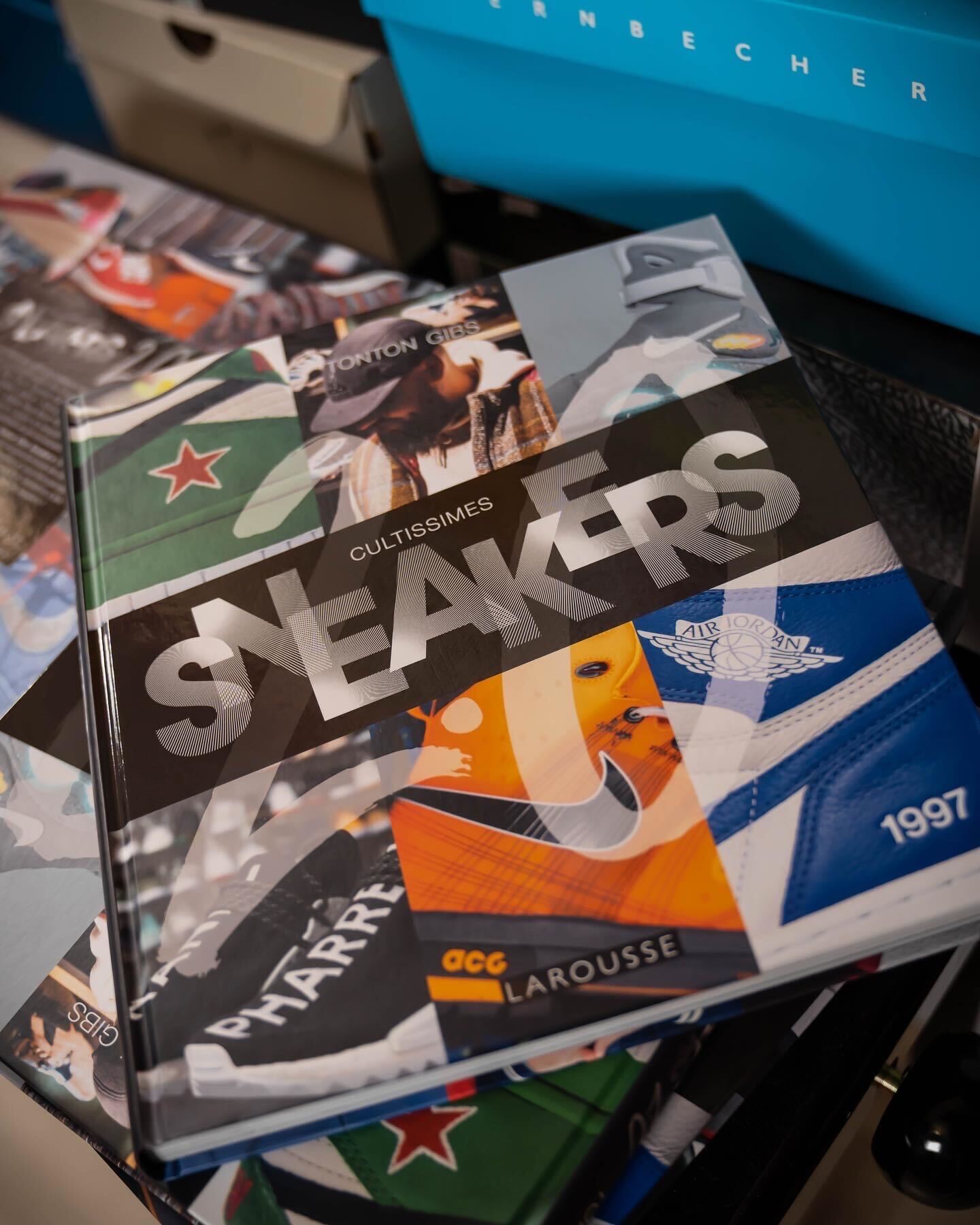 Tonton Gibs dévoile son deuxième livre : Cultissimes Sneakers 2.0