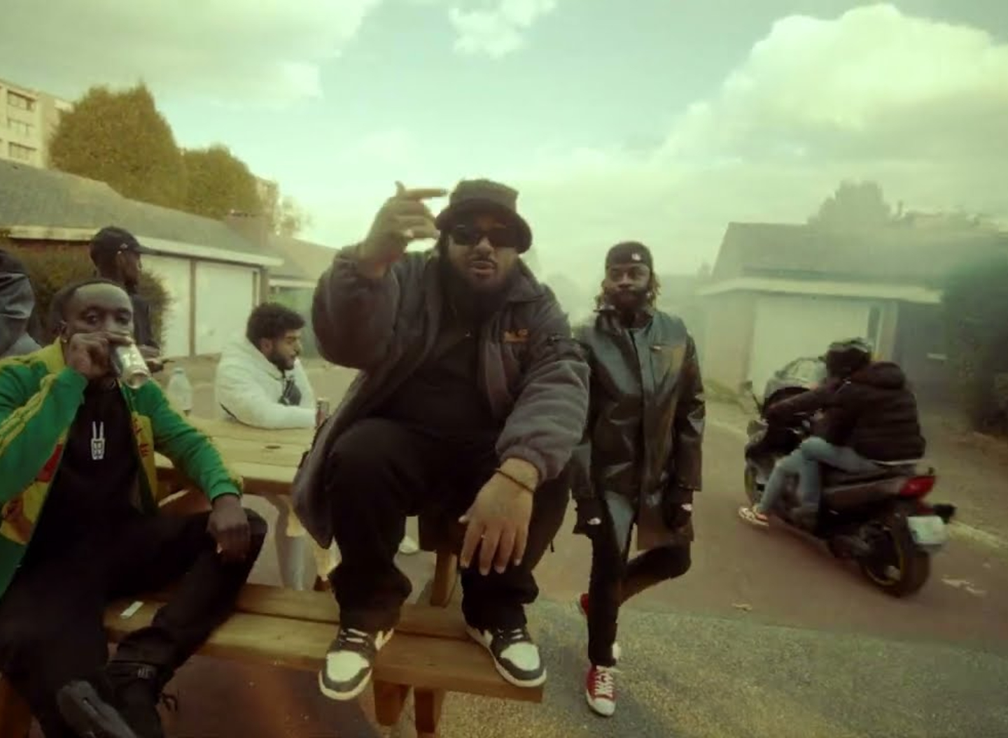 A2H et Isha sont en Entretien avec un OG