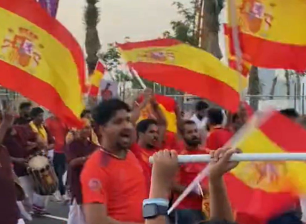 Le Qatar crée un malaise en payant de faux supporters pour promouvoir ...