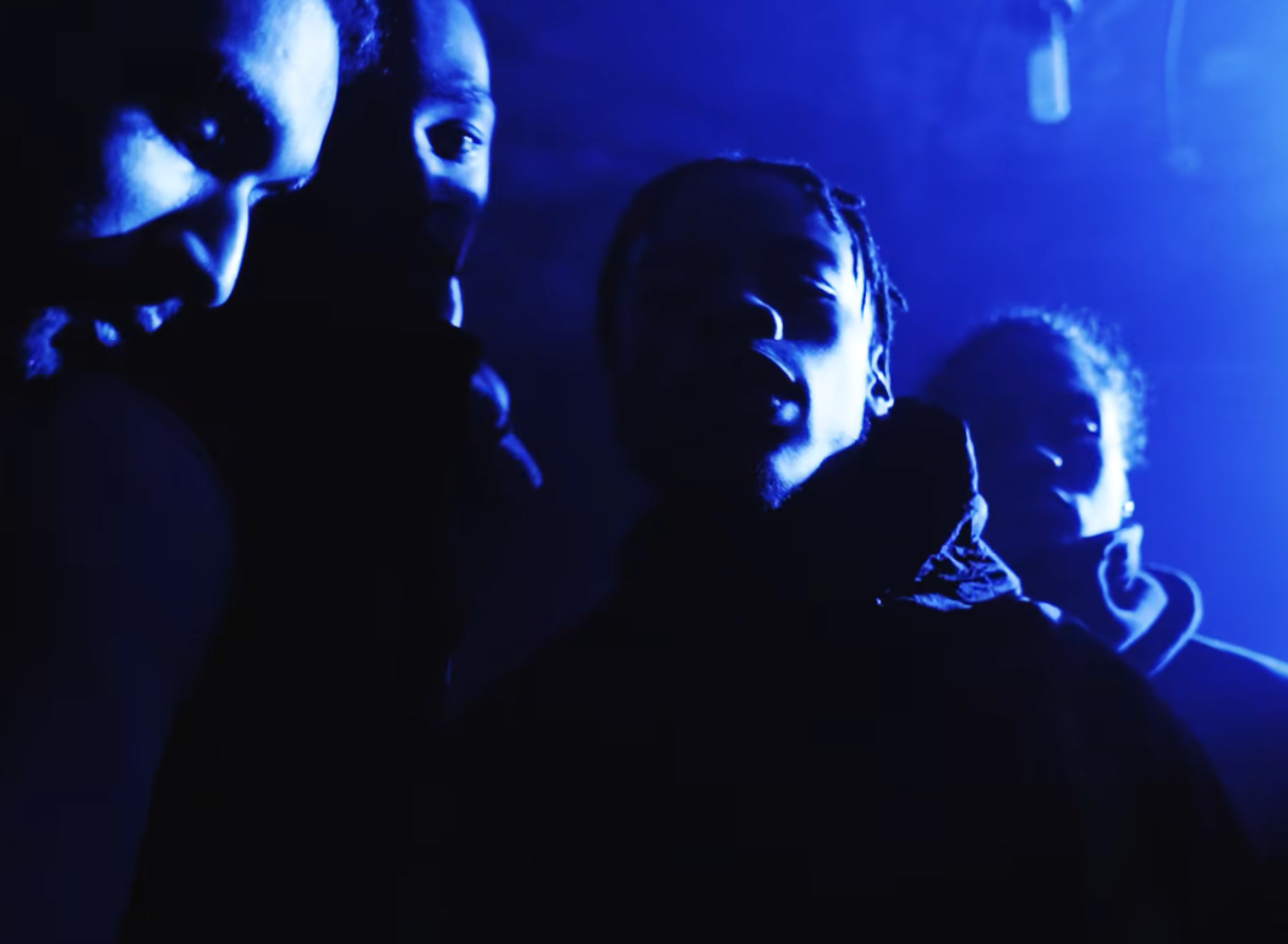 Beendo Z kicke avec aisance sur RR. Renoi Robuste