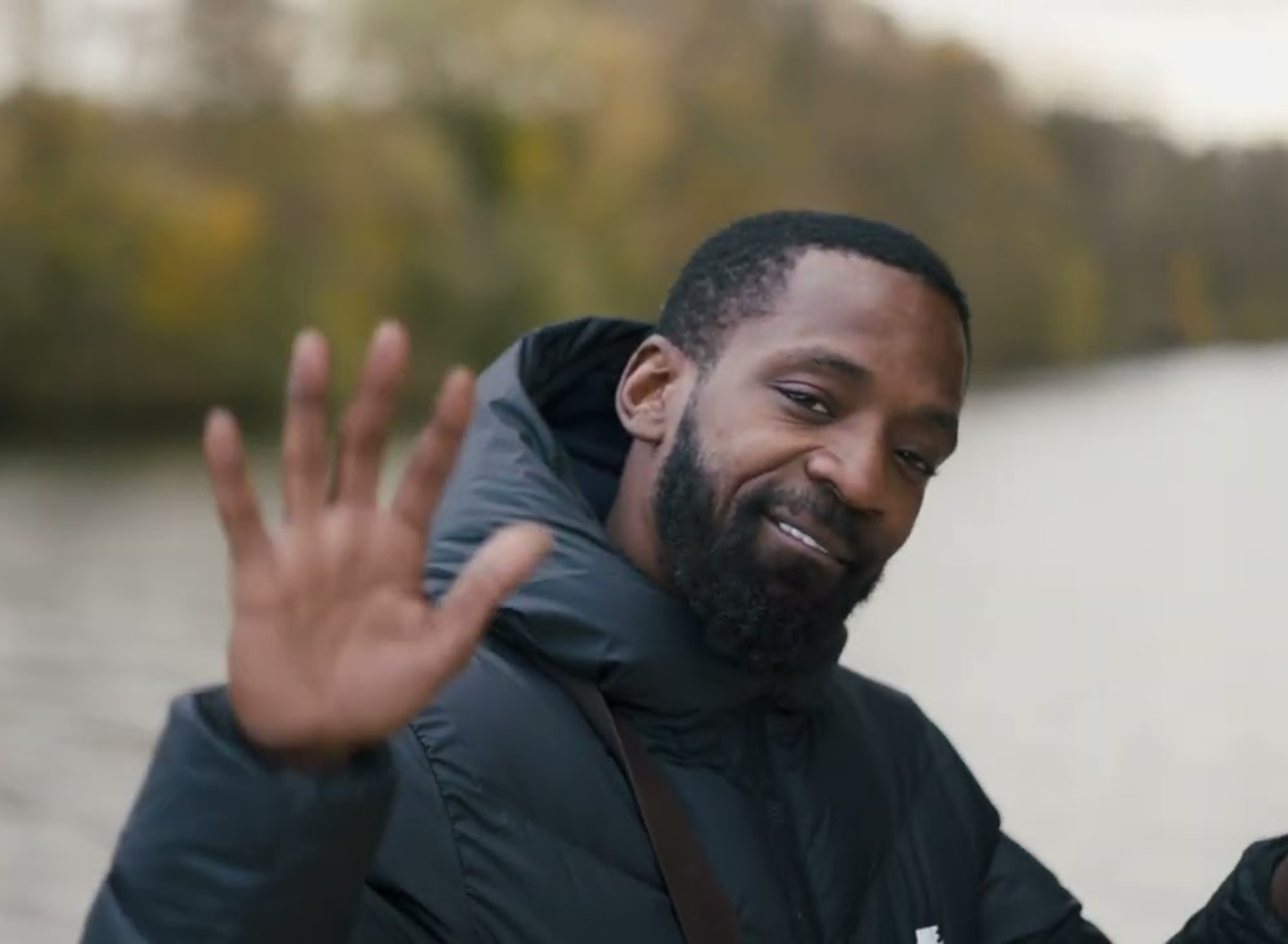 DA Uzi prend sur lui dans SWIM