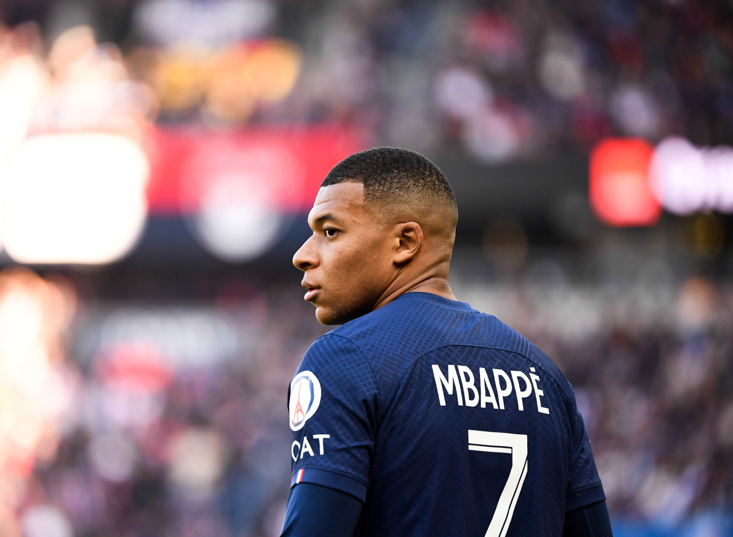 Kylian Mbappé aurait mis la pression au PSG suite à des retards de paiement