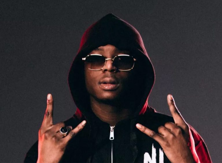 Ninho annonce qu'il a déjà fini son album, mais il le sortira en 2023