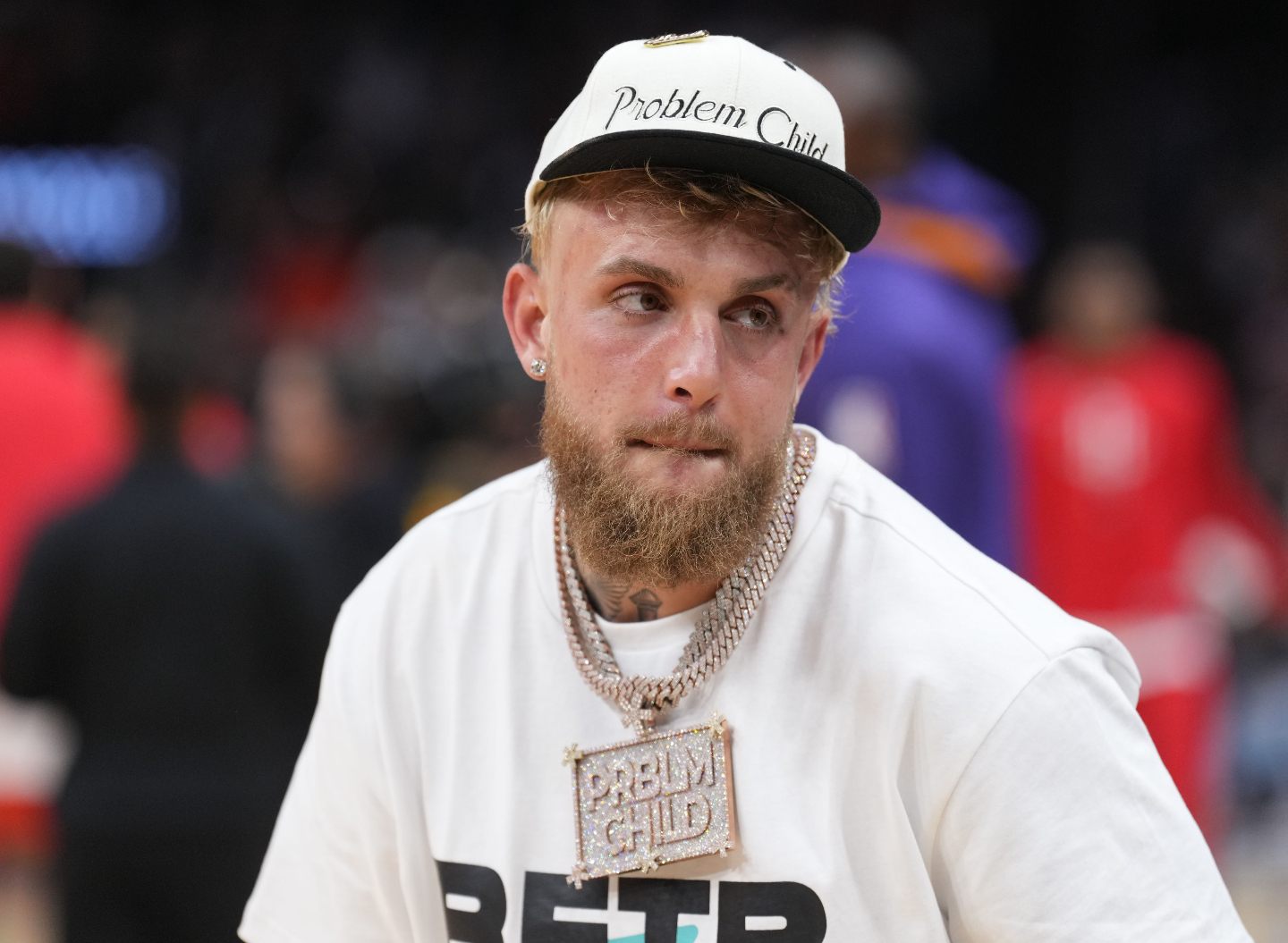 Jake Paul à Conor McGregor : « Je t'assommerais dans le ring avec une ...