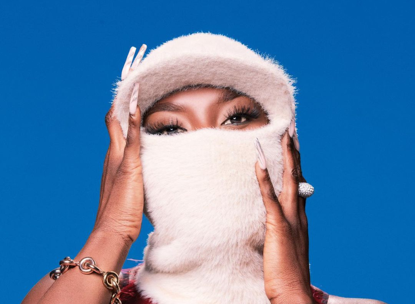 Aya Nakamura Annonce Le Nom La Date Et Les Feats De Son Nouvel Album