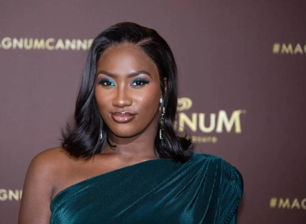 Aya Nakamura dévoile les personnes les plus célèbres de son répertoire