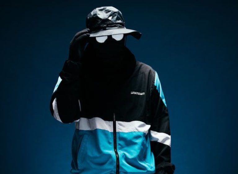 Rebeudeter raconte comment il a remplacé Kekra que la cover de son album