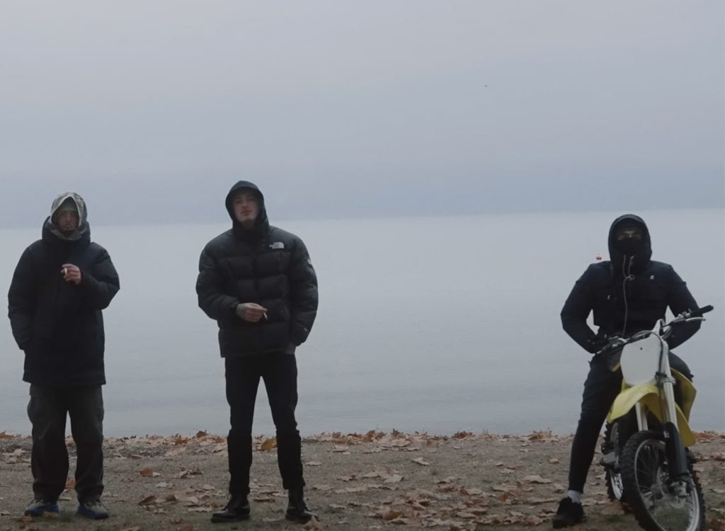 Wallace Cleaver et Django ne rendent de coompte à personne dans Benelli828