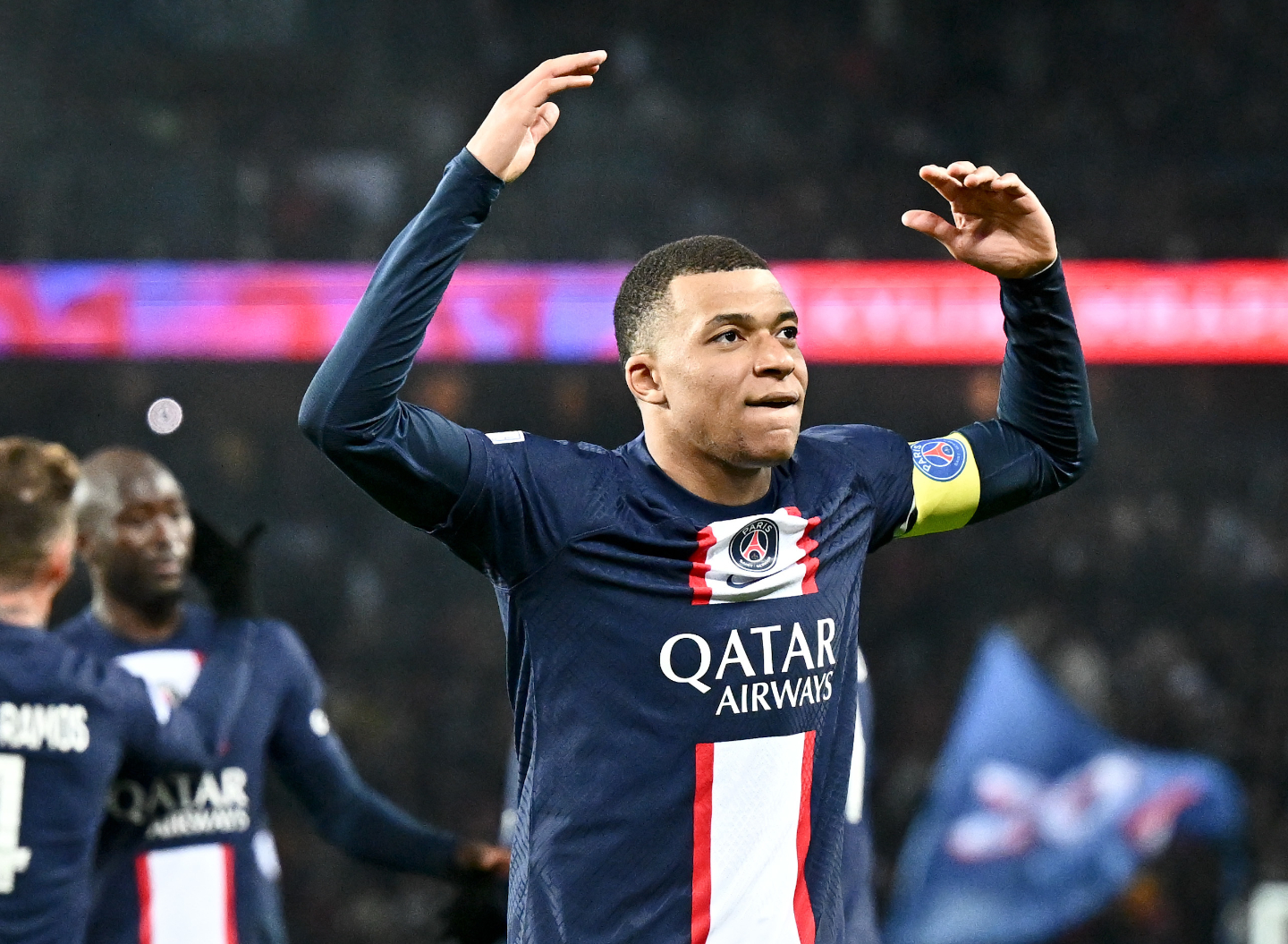 Mbappé devient le premier français à dépasser les 100 millions d ...