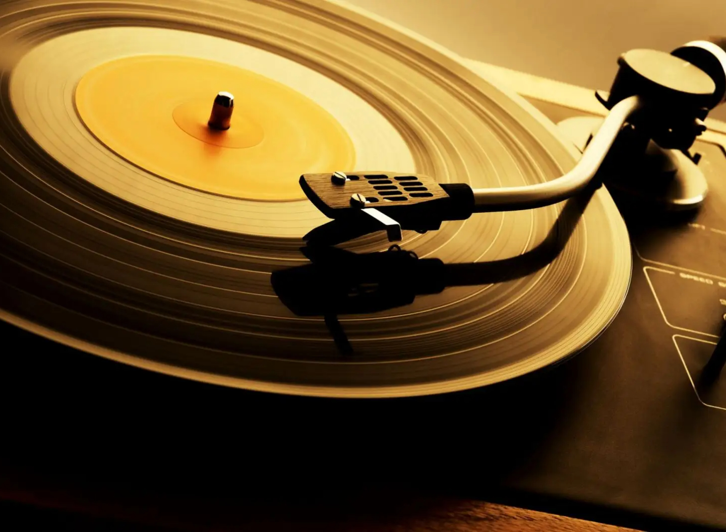 Aux États-Unis, la vente de vinyles dépasse celle des CDs, une grande ...