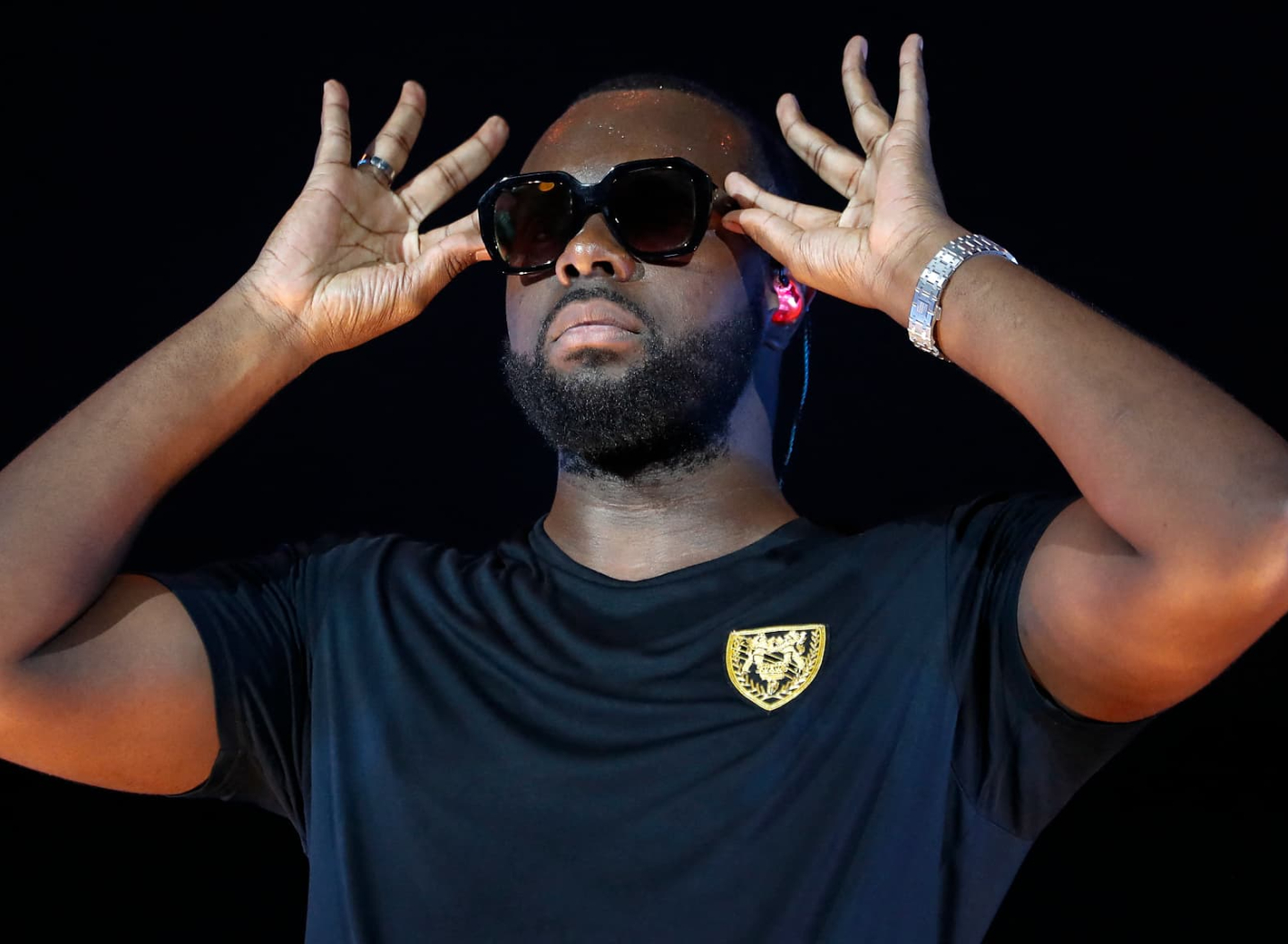 Après sa polémique sur les Egyptiens et l'électricité, Gims répond en musique