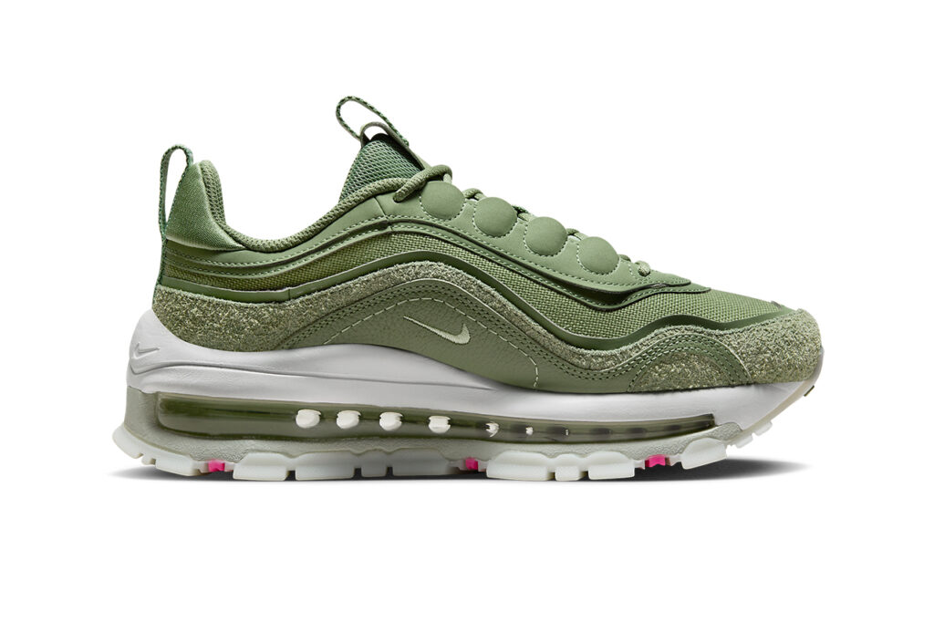 La Air Max 97 s’affiche dans une version XXL