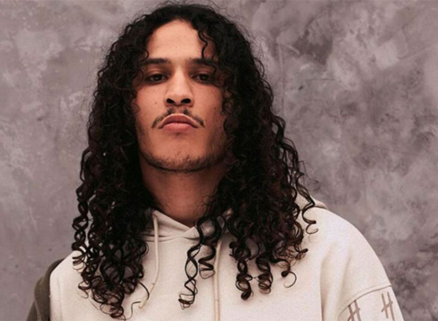 Hatik et les conseils de Diam's concernant le monde de la musique