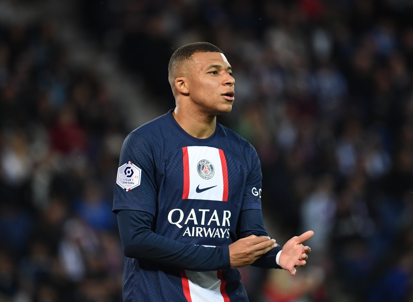 Kylian Mbappé à Cédric Doumbè : « Je me lèverai à 5 heures du matin ...