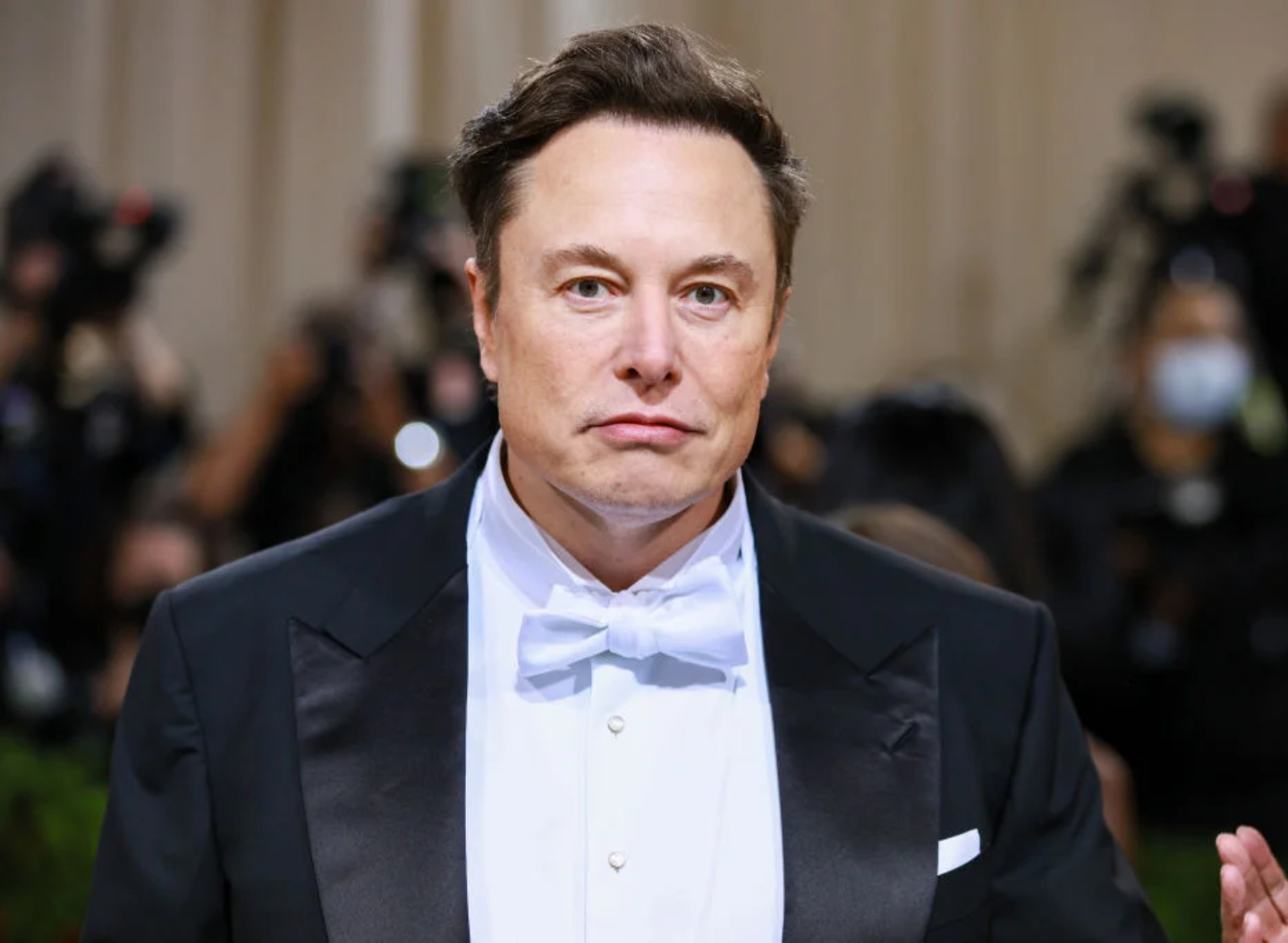 Elon Musk VS Mark Zuckerberg : le patron de Tesla commence son ...