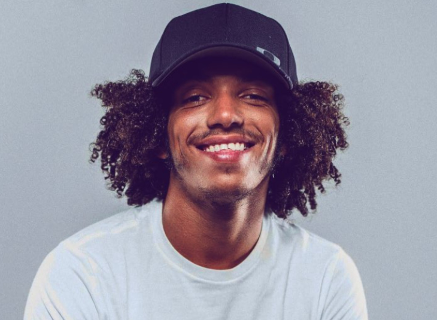 Les Déguns : l'acteur Karim Jebli victime d'une tentative de meurtre à ...