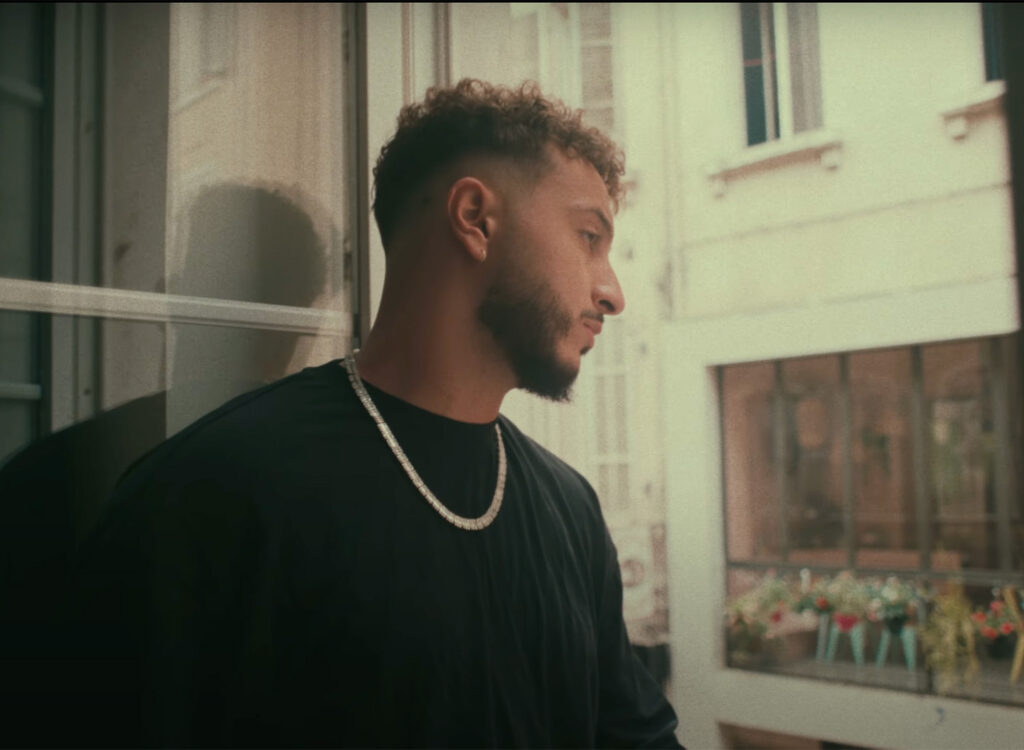 Warren Saada est allé chercher la meilleure mélo dans le clip de Mère ...