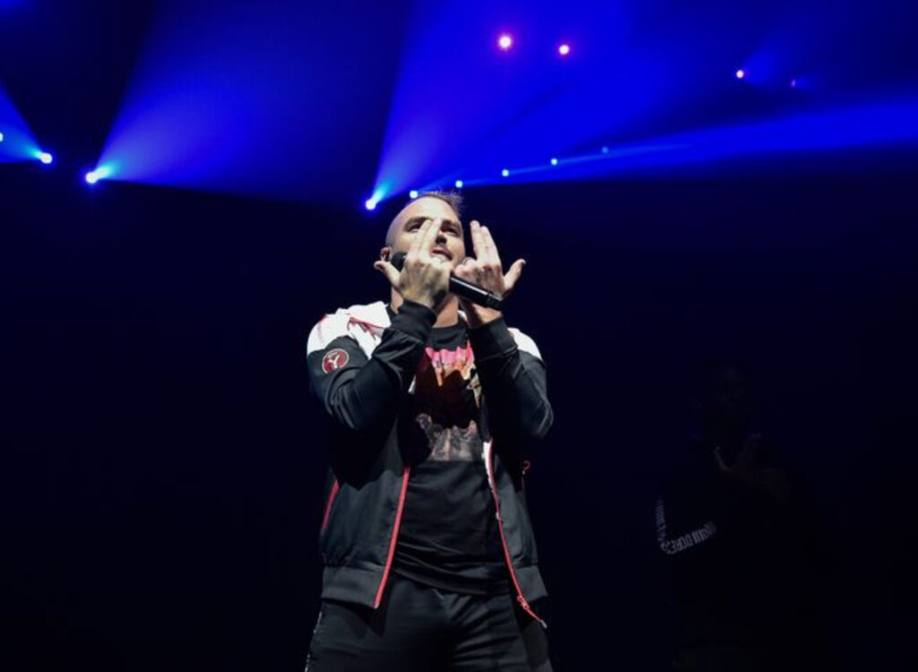 Jul annonce vouloir faire un concert au Stade de France