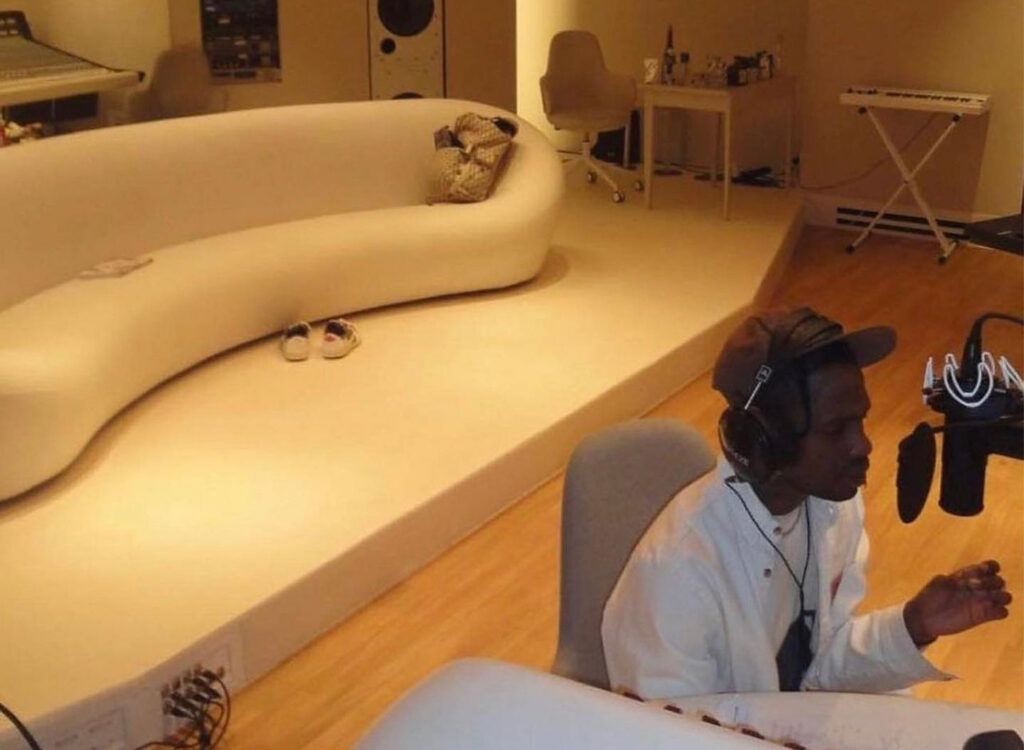Travis Scott a enregistré Utopia en France dans les studios de Brad Pitt