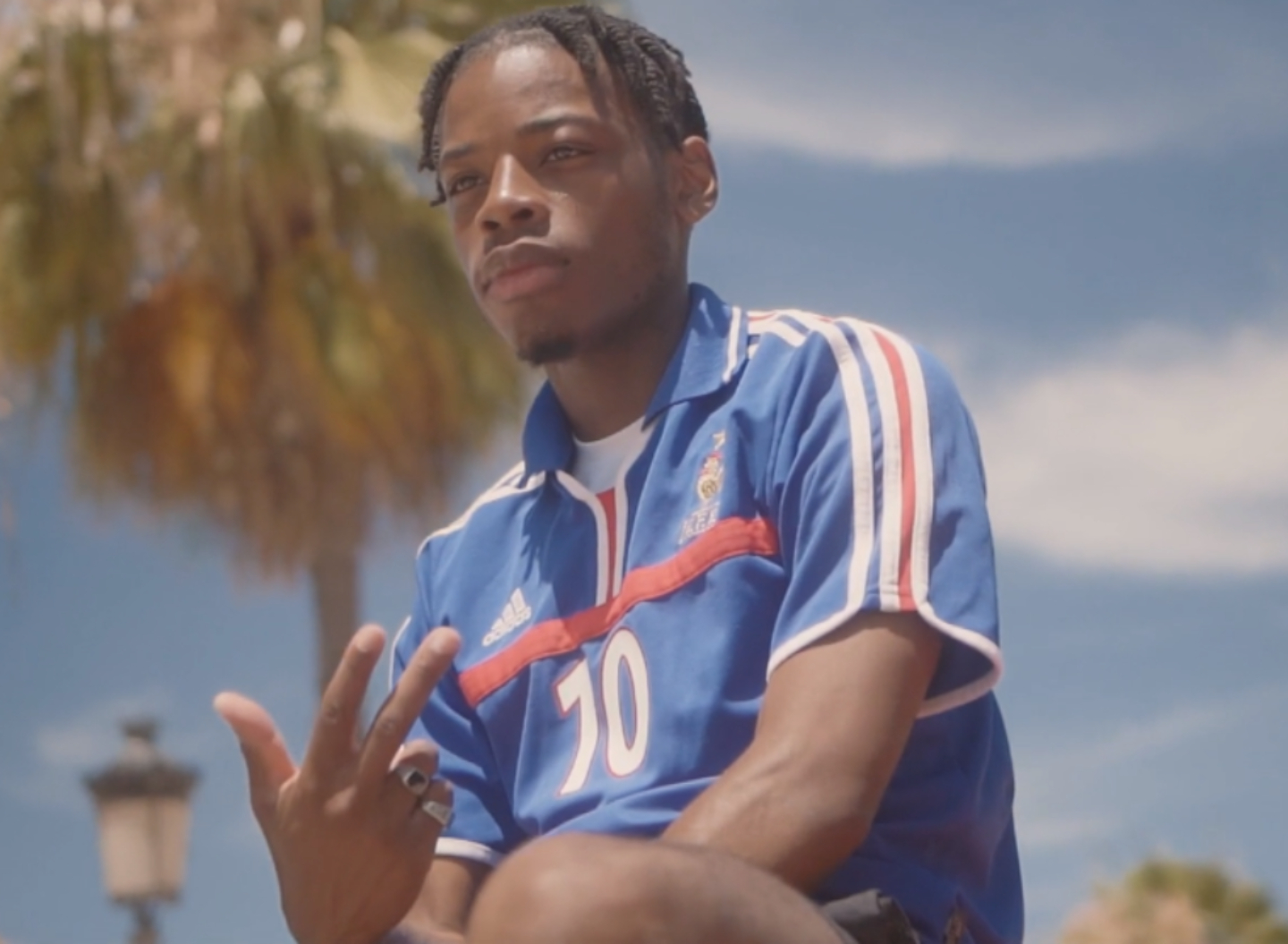 Date de sortie, couverture, featurings : tout savoir sur le premier ...