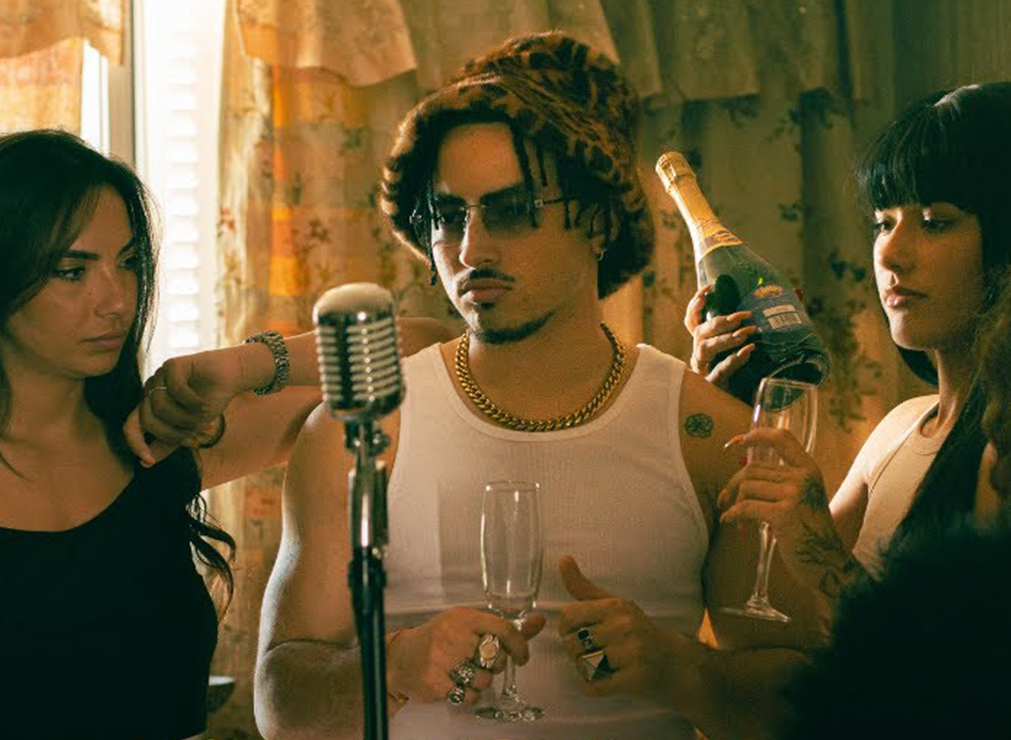 Theo Juice sort son nouveau projet « Passionnément