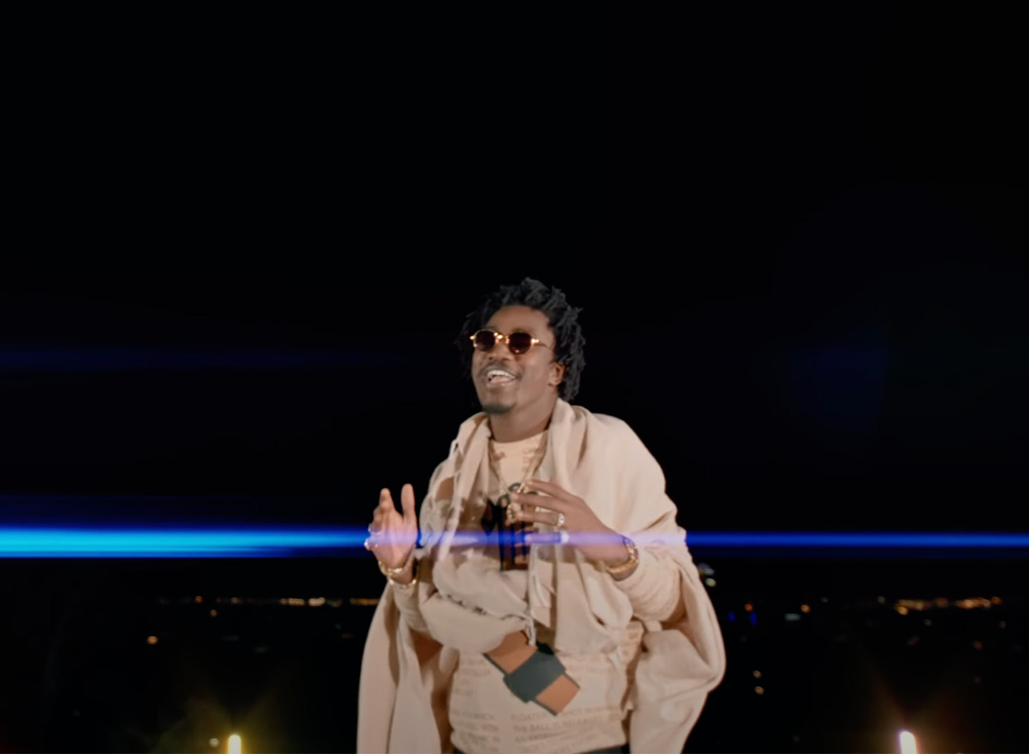 Wally B. Seck lui demande avec le cœur, Balma