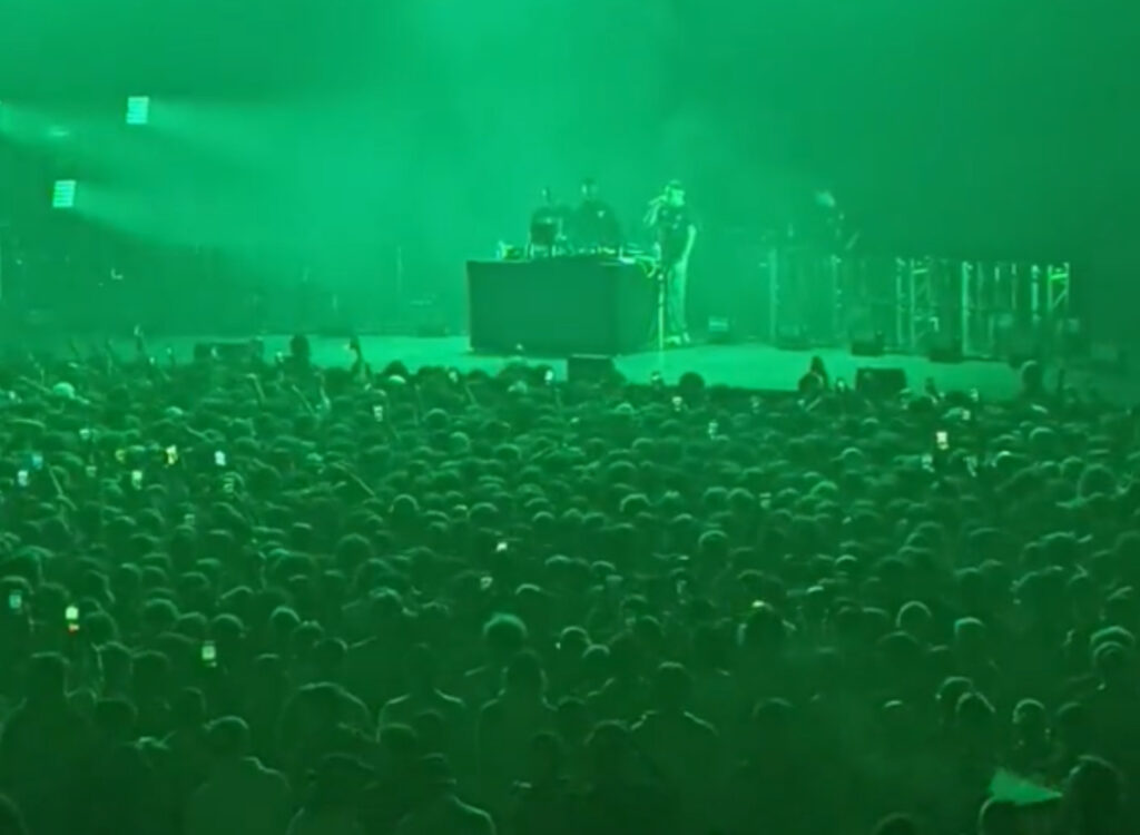 En concert à Bordeaux, Freeze Corleone dévoile un morceau bonus de L ...